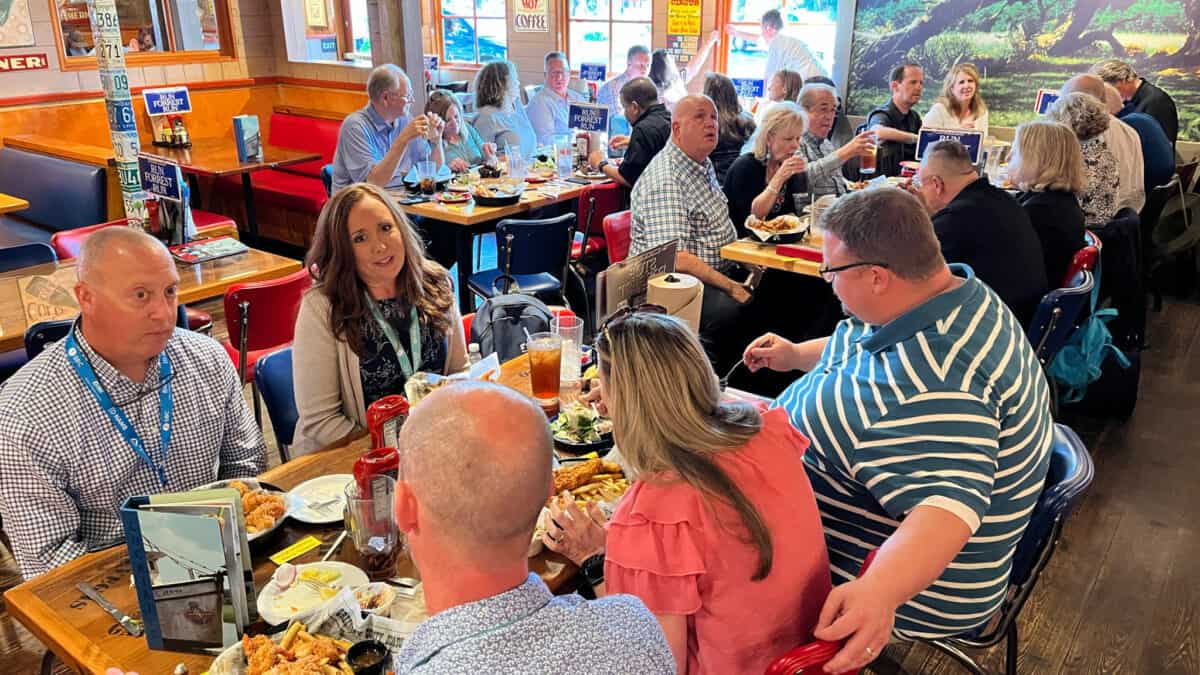 ‘Spread the fame of revival to spread the flame of revival,’ Elliff ...